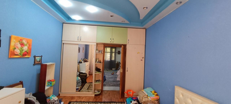 Продаётся Чиланзар 20Д 3комн.2 этаж.