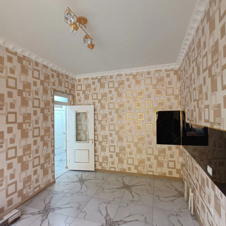 Продаёт 4хКМ Дом