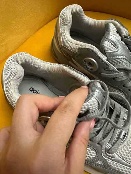 Кроссовки adidas, Адидас