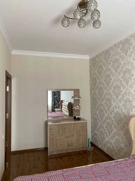 ID 579 Сдаётся 3 комнатная квартира в Ц 15 круг АБАЙ