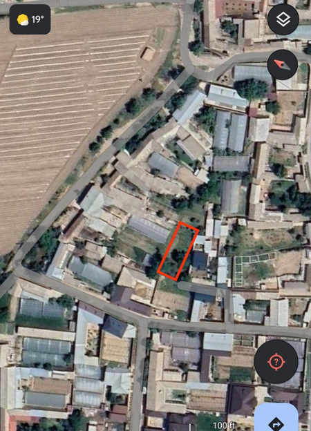 Toshken viloyati  Yangiyo'l  tumnida  quru  yer sotiladi