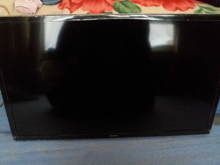 Samsung karesky 32 model J4000
