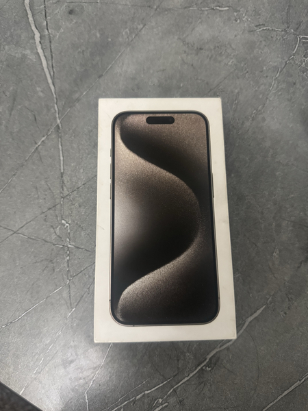 Iphone 15 pro 256gb natural
