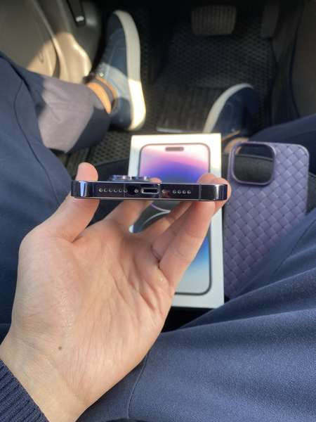 Iphone 14 pro max yengide ochilmagan