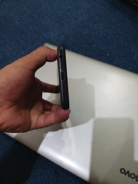 Redmi 8 32 gb qora