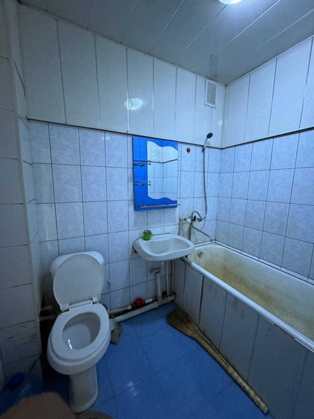 2 xonali 4-qavat 5 qavatli panelni dom 56m²