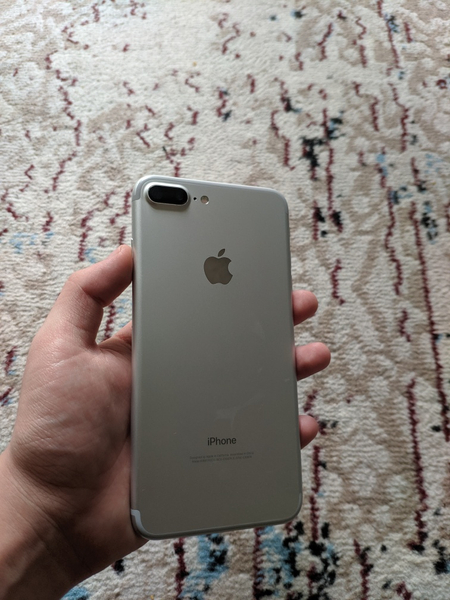 iPhone 7 plus 128gb
