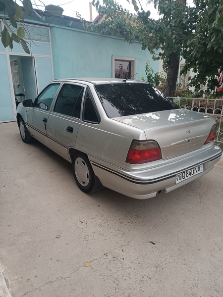 Neksiya 1sons luks kansaner