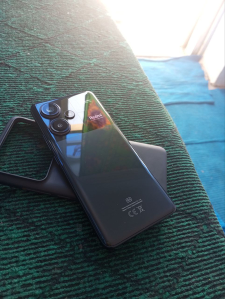 Redmi not 13 pro + 5 g