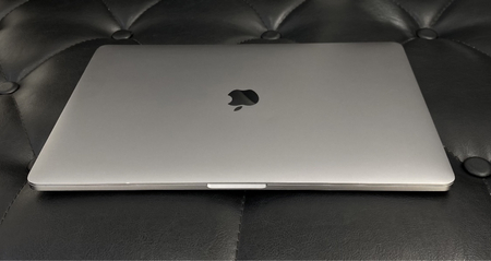 Apple Macbook Pro 2018 года 15 inch i9 32GB-1TB в хорошем состоянии