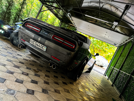 DODGE CHALLENGER 3.6 SRT, обвес и салон Кованный карбон, 2019 год