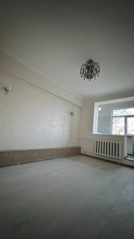 Срочно продам общага буз -2 ,1/4/4