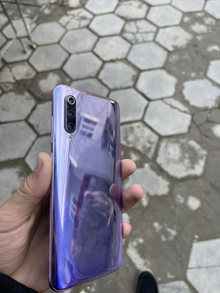 Xiaomi 9 flagman