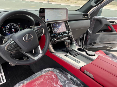 Lexus LX 600 full 2023