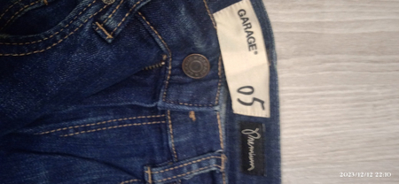 Джинсы женские Levi's Garage Zara