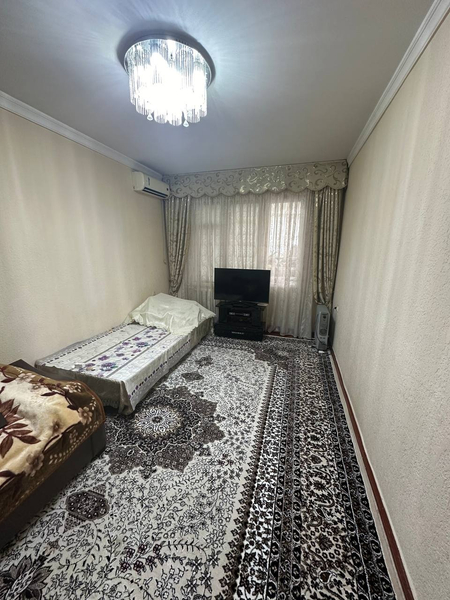 Qora qamish 1/3 da 2 xonali uy sotiladi 4 etaj 4 etajli domda