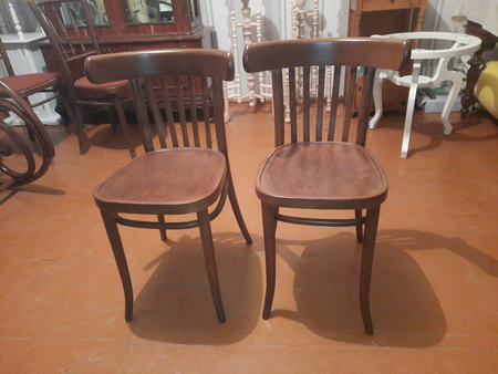 Венскии стулья продам