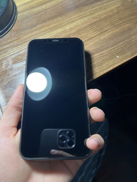 Абсолютно новый Iphone 11
