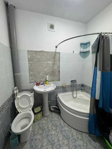 3 xonali kvartira sotiladi.e'lon id: 256345