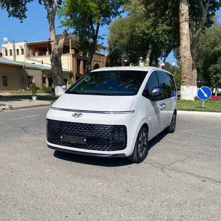Hyundai Staria sotiladi