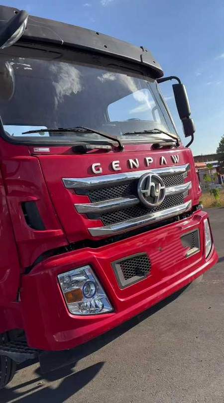 тягач ва прицеп АВТОВОЗ GENPAW
