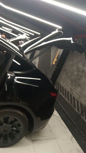 Tonirovka va Laminatsiyada Mega Aksiya!