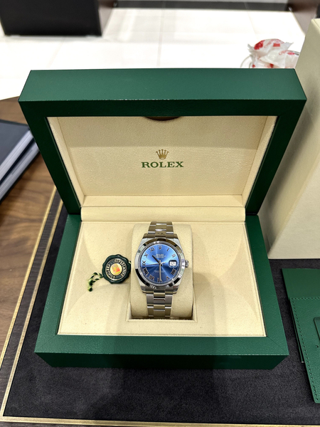 NEW Rolex Datejust 41mm Steel 126300