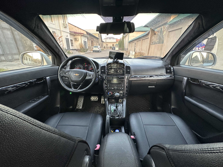Каптива 1, позиция фулл, автомат, люк. 9 500$ Срочно