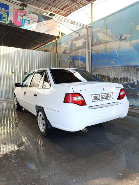 Nexia 2 2014 sotiladi