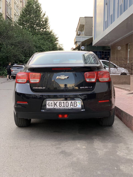 Срочно сотилади - Chevrolet Malibu 1 (1 позиция)