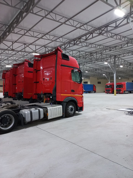 Марка: Mercedes Benz Actros 1845 euro 6 6 штук Сотилади