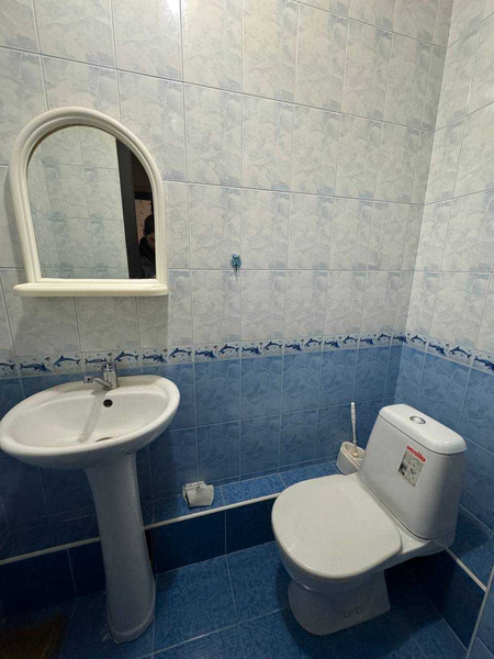 Продается Достлик 2 2/7/8 кв.м 60 цена 52000