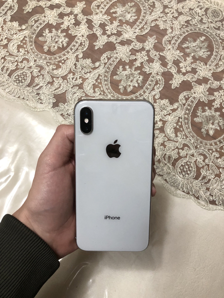 iPhone x ……..