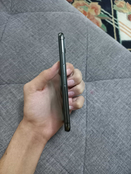 Продоется-iPhone X