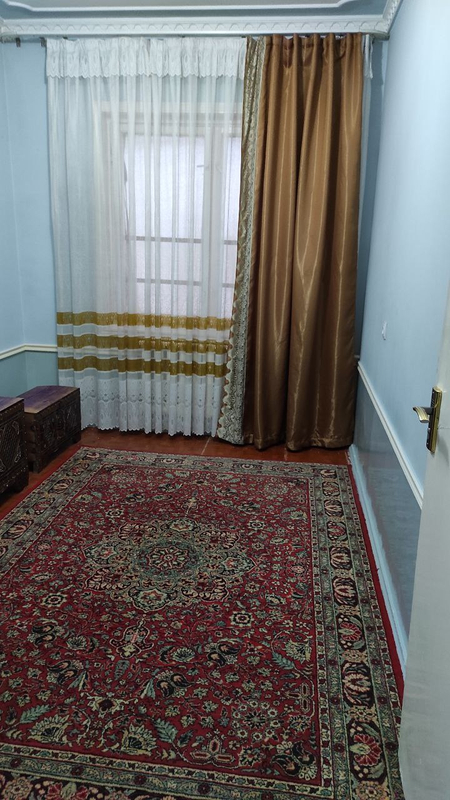 Arendaga 3 xona hamma sharoiti bor uy beriladi
