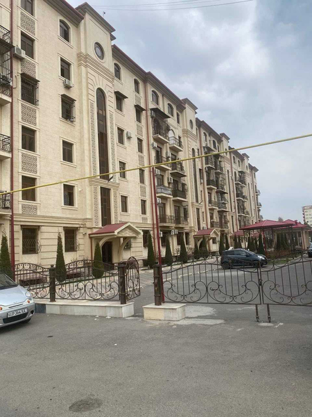 Олмазор тумани  Медгородрк 86кв; 3 хона Ипотека ёки Накд