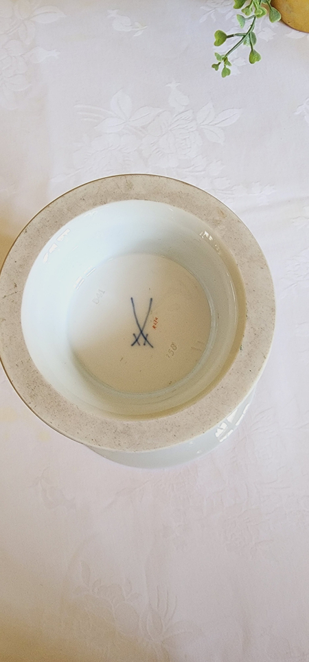 Старинная ваза Meissen