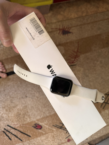 Apple iWatch SE 2 44MM