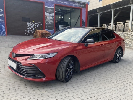 Toyota Camry O'zbekiston bo'ylab sayohat va ekskursiyalar Transfer Tur