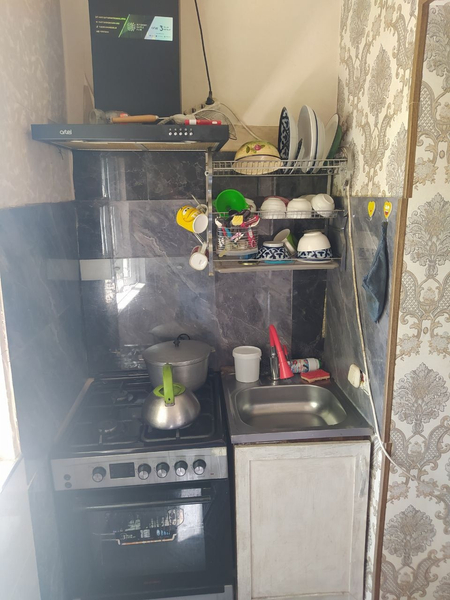 Срочно продам квартиру Авиосозлар 4, 2/5/5