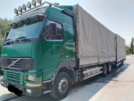 Volvo 420 xolati yaxwi