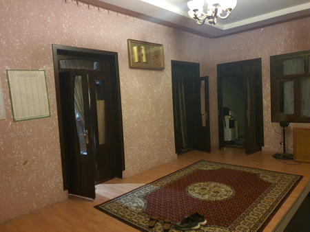 Nazarbek harakat maxallada uy sotiladi