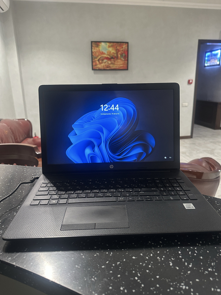 Нутбук HP Laptop 15