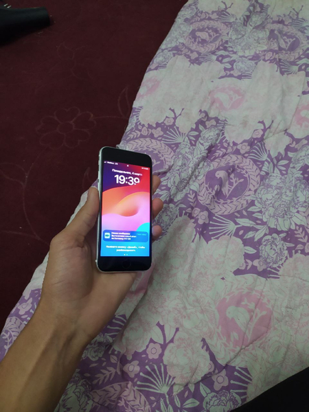 Iphone SE 2020sastayanasi zor