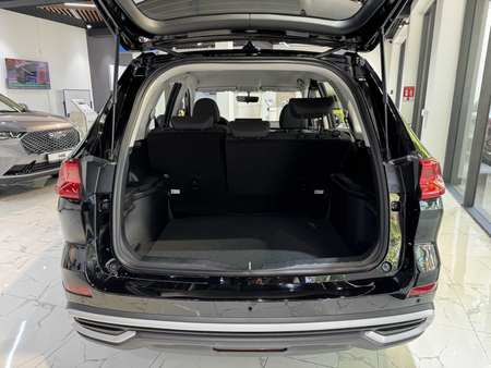 HAVAL M6 Samarqanddagi avtosalonda bo'lib to'lash mumkin