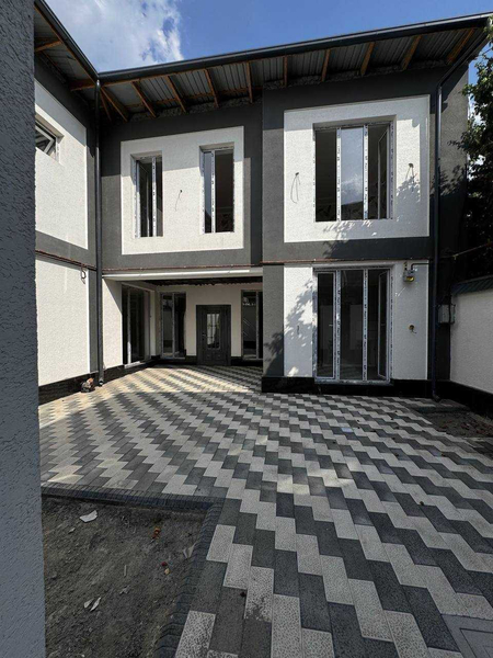 Коттедж 146 м², Миробад, 1.5 сотки, 4 комнаты