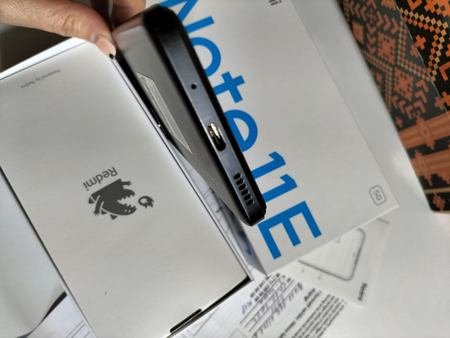 Samsung Tab 3, холати яхши, корпуси янгидек