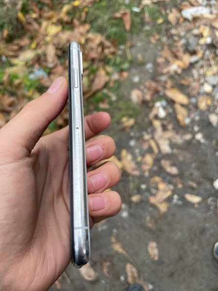 Iphone x sotiladi