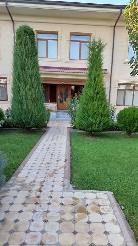 Срочно продаётся дом 6  соток