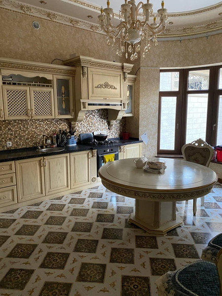 Продаётся шикарная дом в центре ракат махалла
